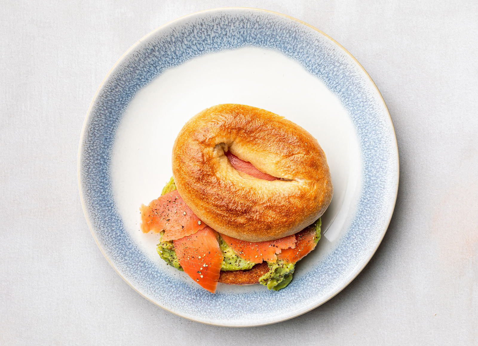 Smoked Salmon 'n Avo Bagel | Hungryroot