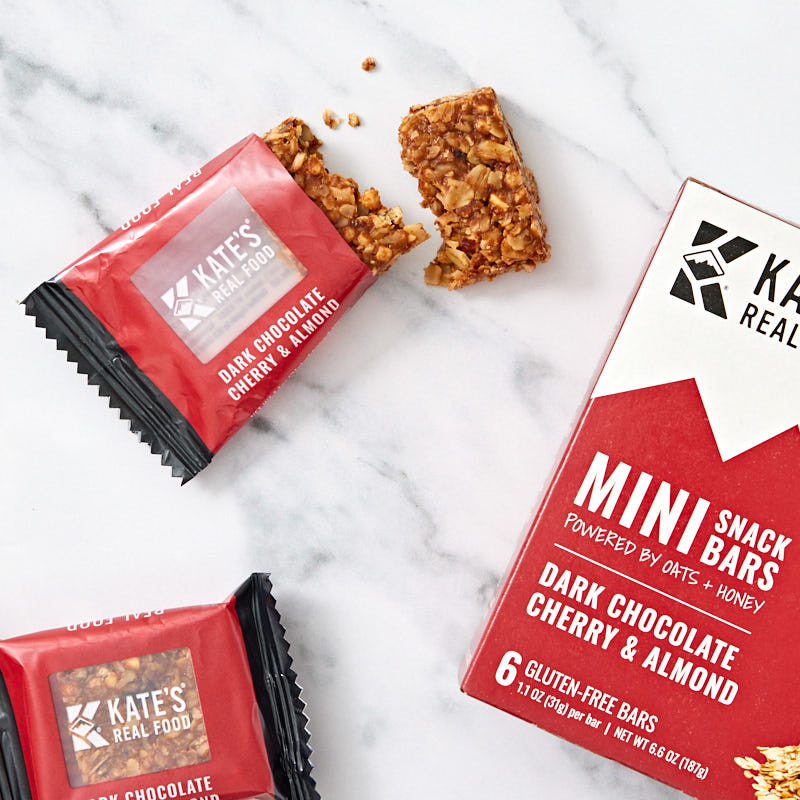 Organic Chocolate Cherry + Almond Mini Granola Bars 6 Pack | Hungryroot