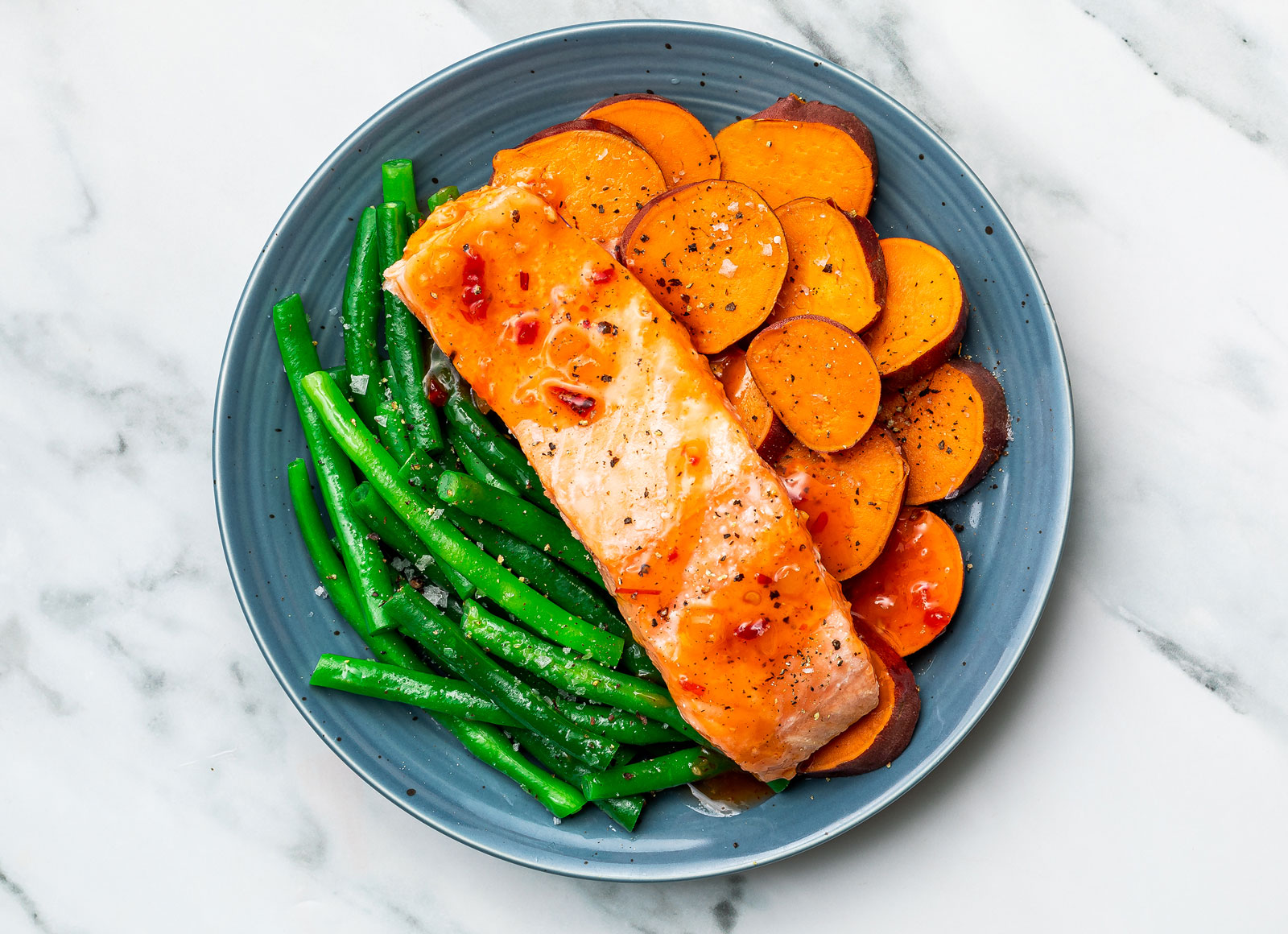 Sweet Chili Salmon with Sweet Potatoes + Green Beans | Hungryroot