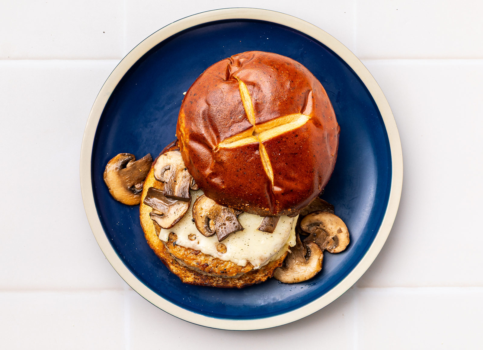 Cheesy Mushroom Bacon Chicken Burger | Hungryroot