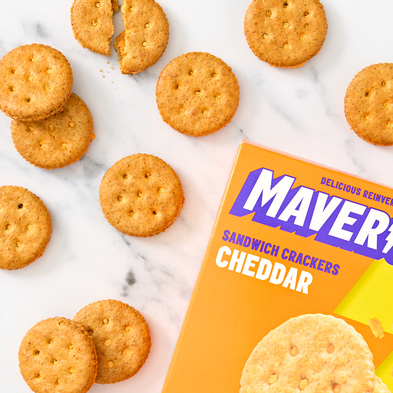 Whole-Grain Cheese Sandwich Crackers | Hungryroot