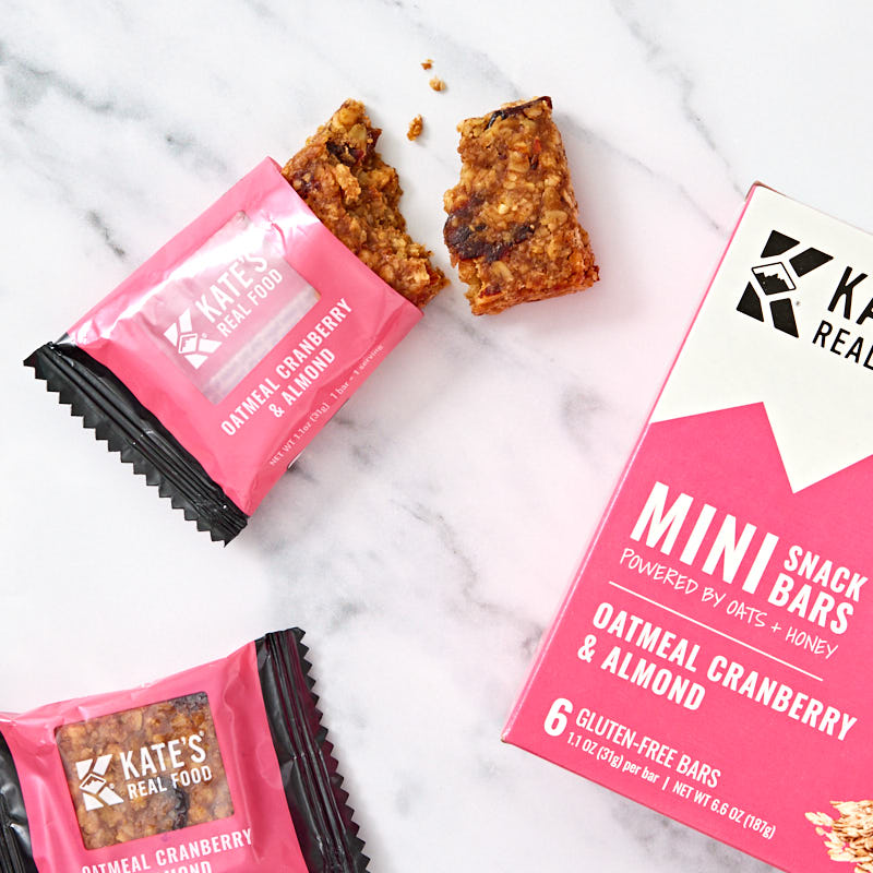 Organic Oatmeal Cranberry + Almond Mini Granola Bars 6 Pack | Hungryroot