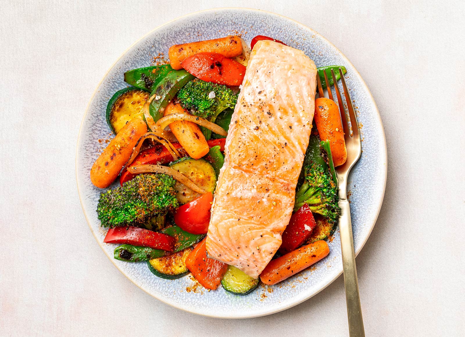 Zesty Baked Salmon + Mixed Veggies | Hungryroot